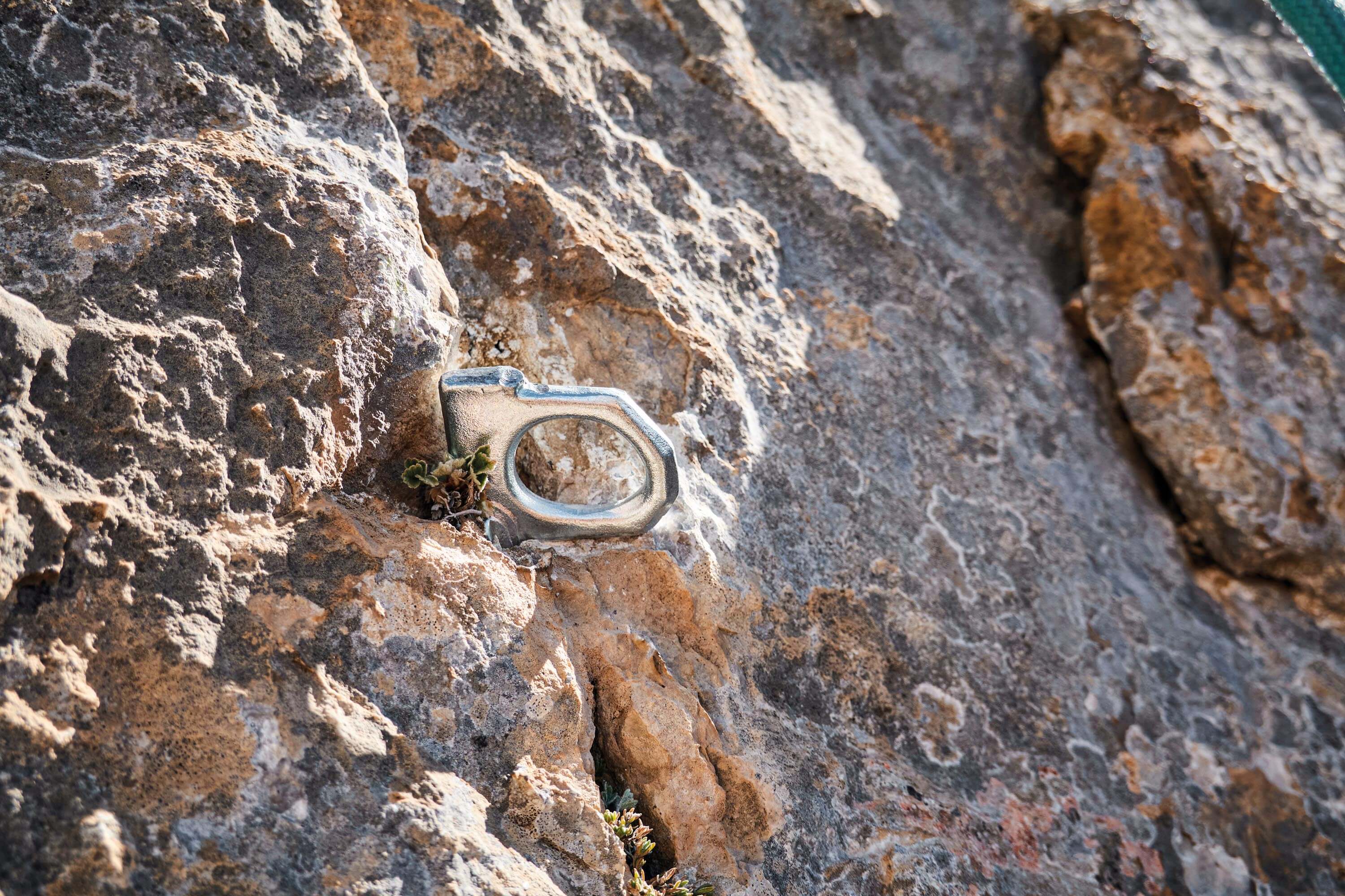 lehrer lämpel: Der Haken am Normalhaken - bergundsteigen